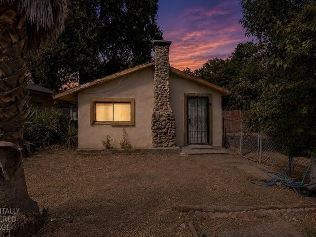 1827 N Sutro Ave, Stockton, CA 95205