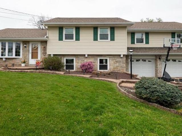 1827 E Cedarville Rd, Pottstown, PA 19465