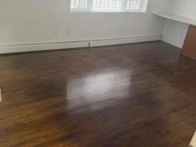 1827 Tomlinson Ave 3 Bedroom Apartment for Rent at 1827 Tomlinson Ave, New York, NY 10461 Morris Park