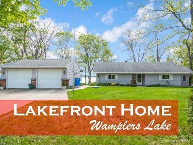 1827 Wamplers Heights Dr, Brooklyn, MI 49230