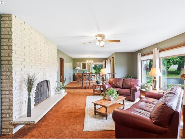 18280 s old clarke rd, mulino, us, or
