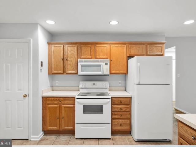 18284 Shingle Point Rd, Georgetown, DE 19947 | MLS #DESU2090 | Compass