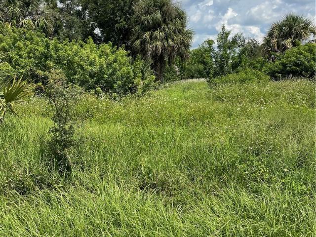 18286 Van Nuys Cir, Port Charlotte, FL 33948 | MLS #2025005