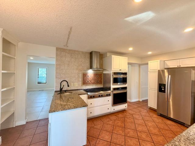 1828 NW 87th Place