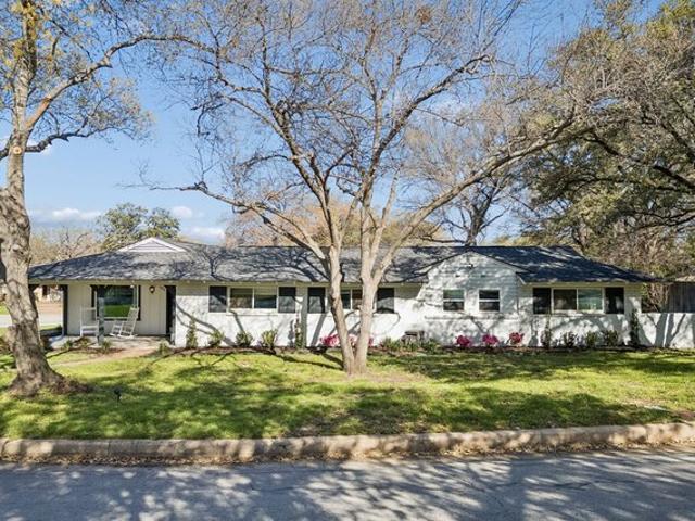 1828 Ems Rd E, Fort Worth, TX 76116