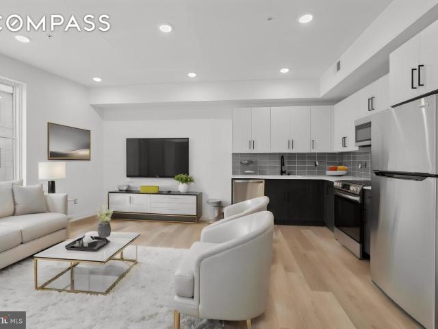 1828 Frankford Ave 302, Philadelphia, PA
