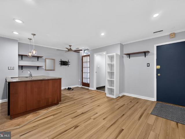 1828 Green Street # 2F