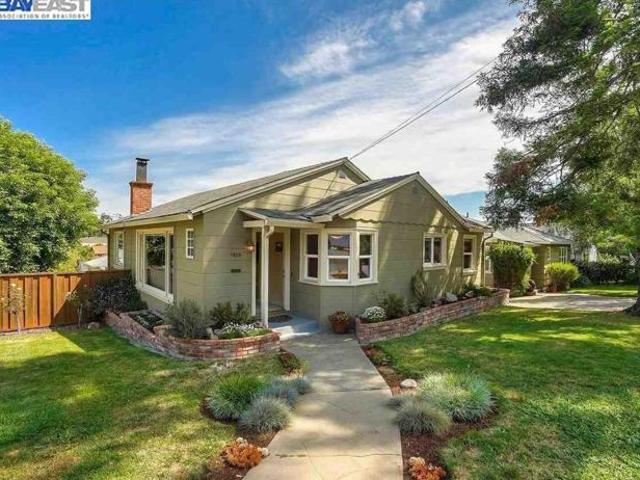 1828 Riverbank Ave, Castro Valley, CA 94546