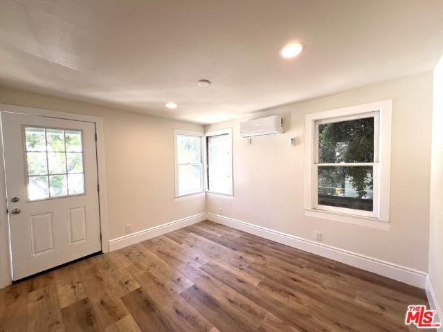 1828 S Gramercy Place 1/4