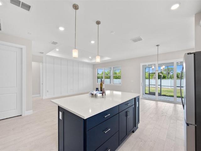 1828 Silver Shrs Blvd, Englewood, FL 34223 | MLS #TB8410