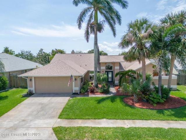 1828 Woodberry Cir, Melbourne, FL 32935