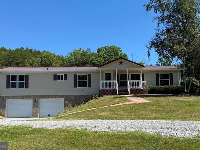 1829 Mozer Rd, Upper Tract, WV 26866