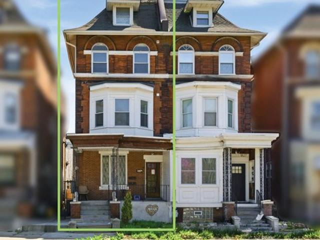 1829 N 33rd St, Philadelphia, PA 19121