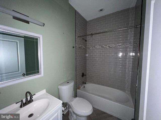 1829 N 33Rd Street # 2F