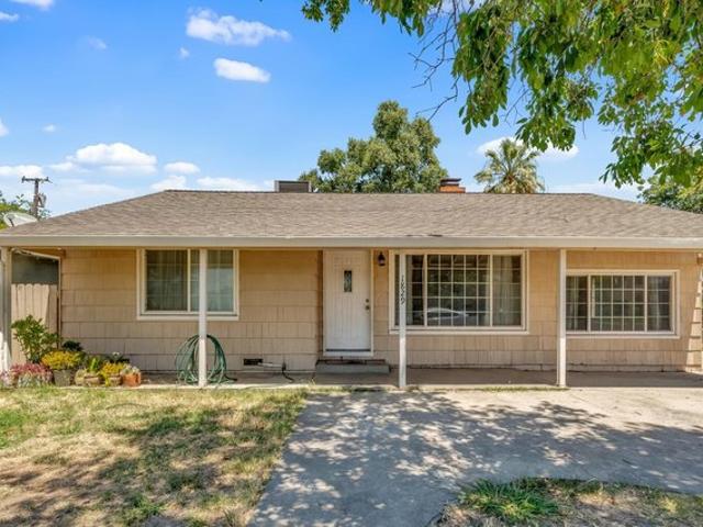 1829 Roanoke Ave, Sacramento, CA 95838