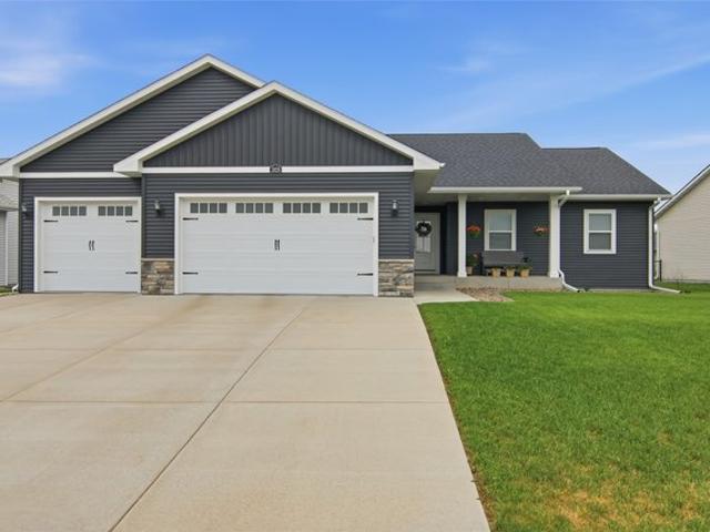1829 Tucker Trl, Eau Claire, WI 54703