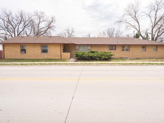 1829 47th St, Des Moines, IA 50310