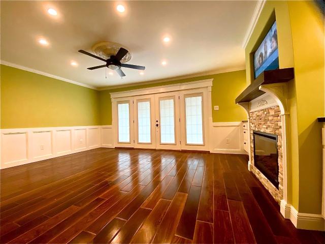 18204 Vinland Drive 8204