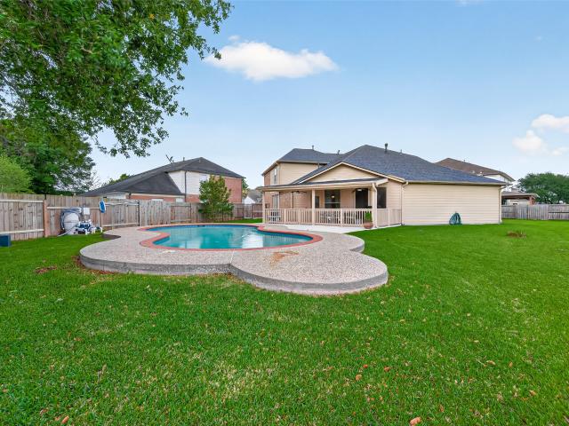 18206 Noble Forest Drive