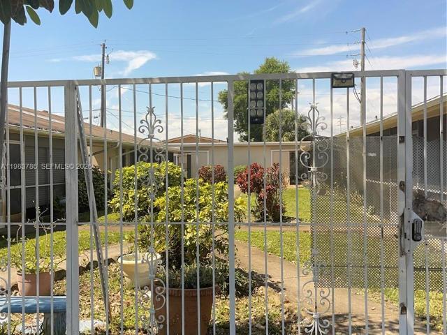 1820 N 17th Ave, Unit 1, Hollywood, FL 33020 | MLS #A11983