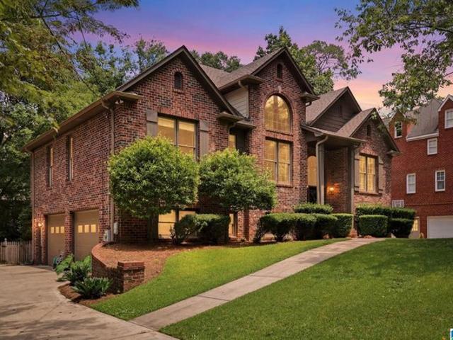 1820 Napier Dr, Hoover, AL 35226