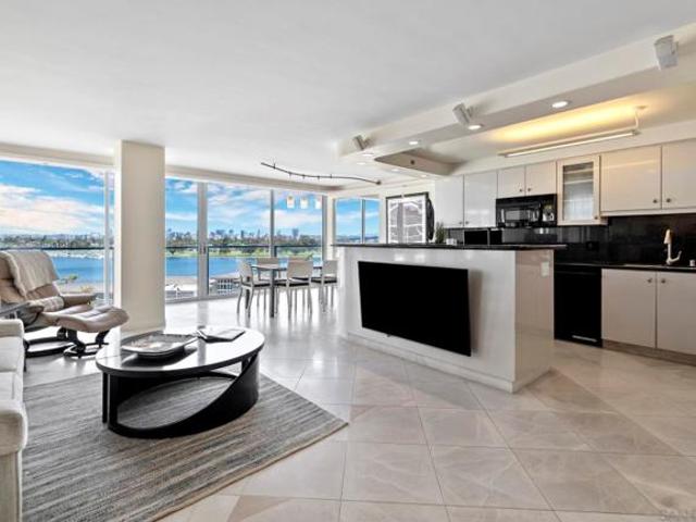 1820 Avenida Del Mundo 608, Coronado, CA 92118