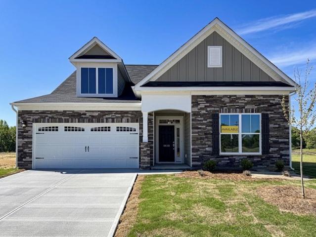1820 Betty Ross Dr, Moore, SC 29369