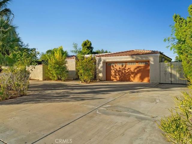 1820 E Racquet Club Rd, Palm Springs, CA 92262