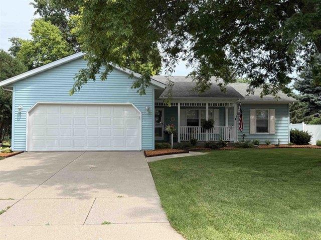 1820 Edon Dr, Janesville, WI 53546