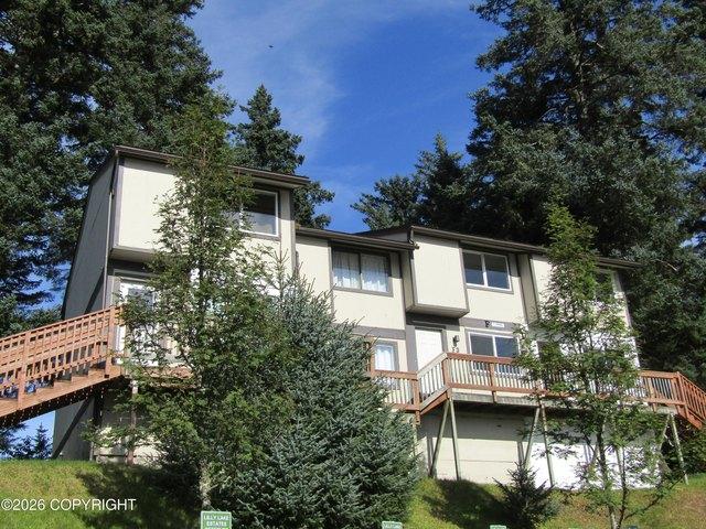 1820 Larch St Apt F1, Kodiak, AK 99615