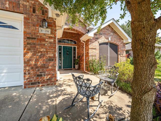 1820 Park Pl, Mineola, TX 75773 | Compass