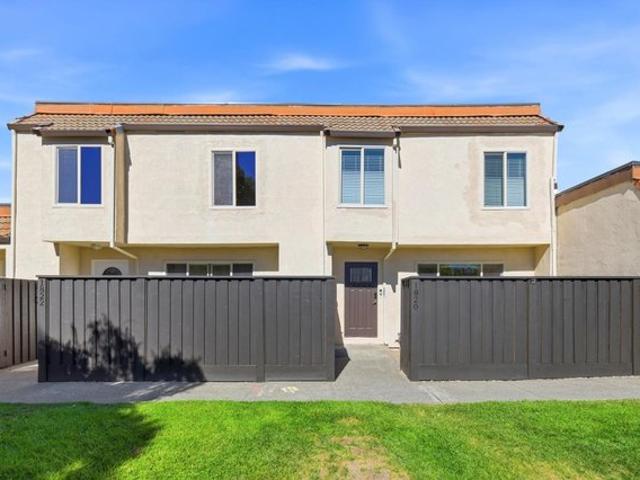 1820 Primavera Ct, Santa Rosa, CA 95409