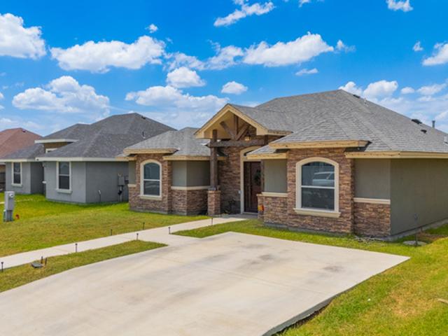 1820 Rebecca Ln