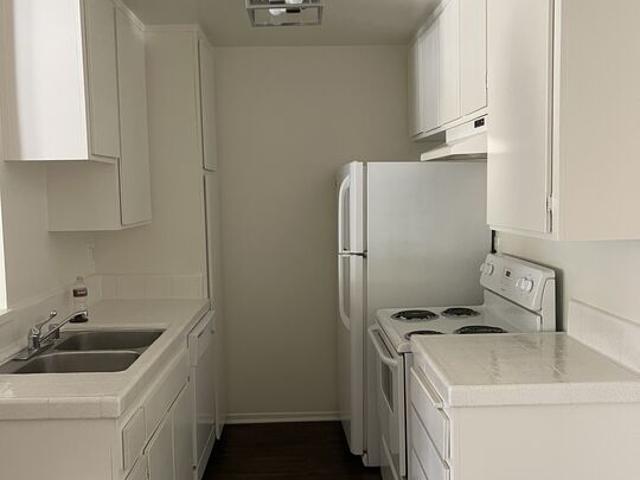 1820 S Bentley Ave, Unit 105, Los Angeles, CA 90025 | MLS #26655