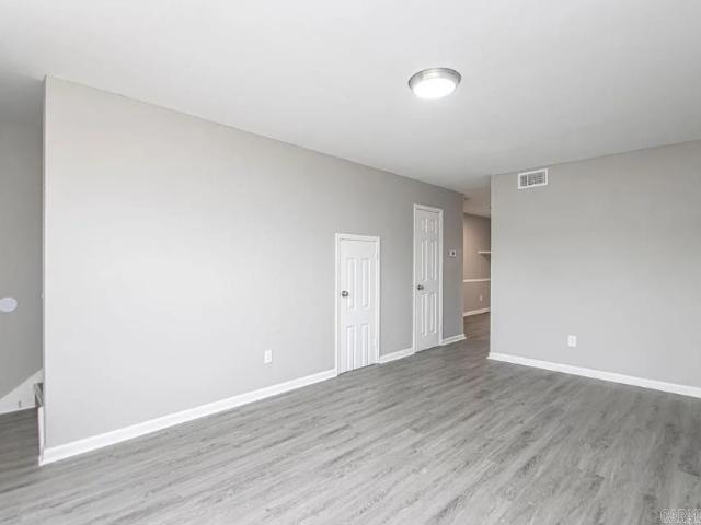 1820 Sanford Drive # 4