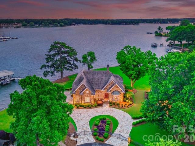18212 Pompano Pl, Cornelius, NC 28031
