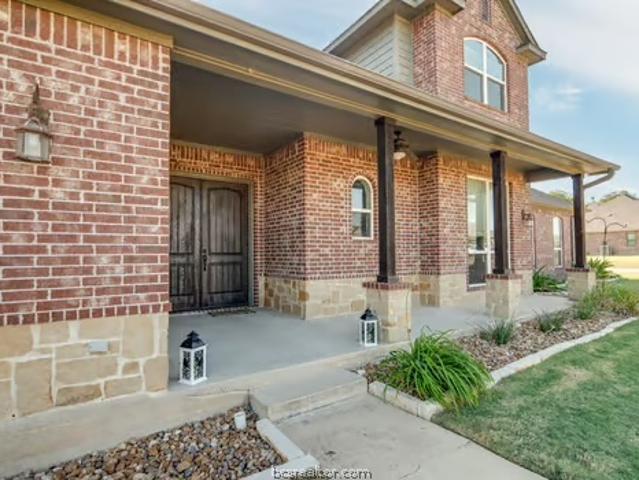 18214 Retriever Run, College Station, TX 77845 | MLS #26004 | Compass