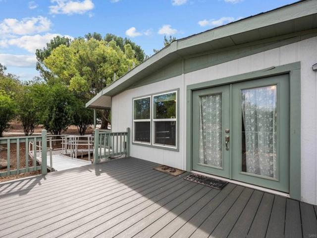 18218 Paradise Mountain Rd Spc 199, Valley Center, CA 92082