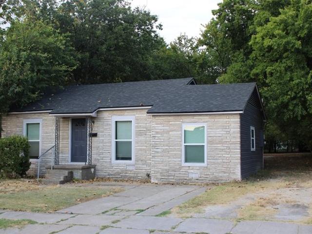 1821 Bell St, Waco, TX 76711