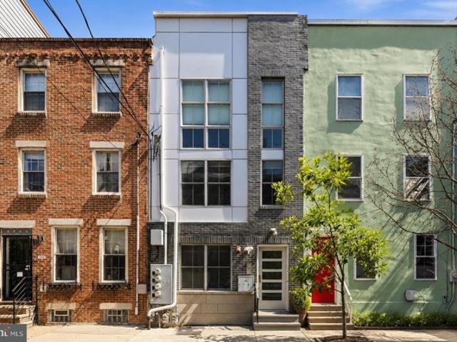 1821 Carpenter St Apt A, Philadelphia, PA 19146