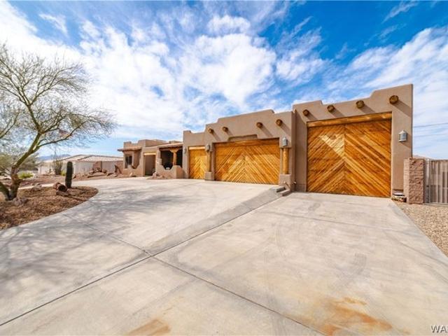 1821 Dion Dr, Lake Havasu, AZ 86404