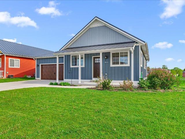 1821 Farm View Dr