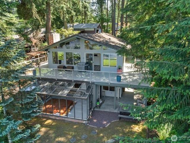 1821 th St E, Bonney Lake, WA 98391