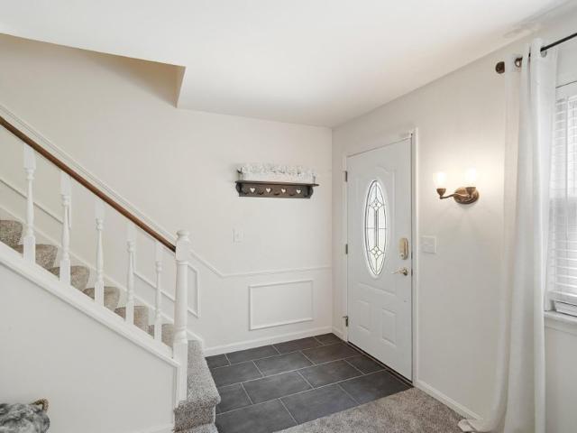 1821 Val Court