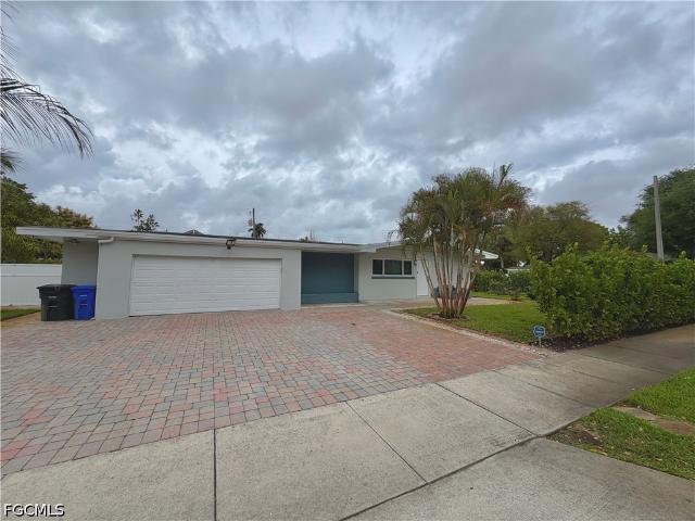 1821 Winkler Ave, Fort Myers, FL 33901 | MLS #2026016 | Compass