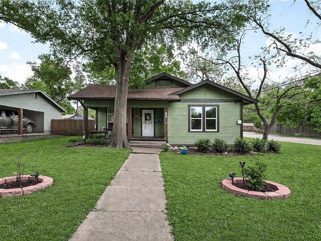 1821 Woodlawn Ave, Corsicana, TX 75110