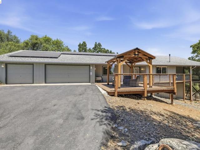 18223 Hershey Rd E, Tuolumne, CA 95379