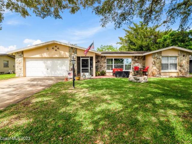1822 N Carpenter Rd, Titusville, FL 32796