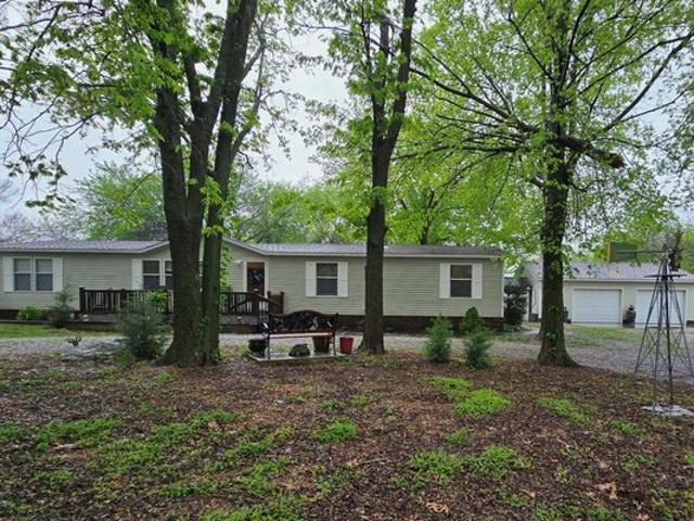 1822 N East St, Webb City, MO 64870