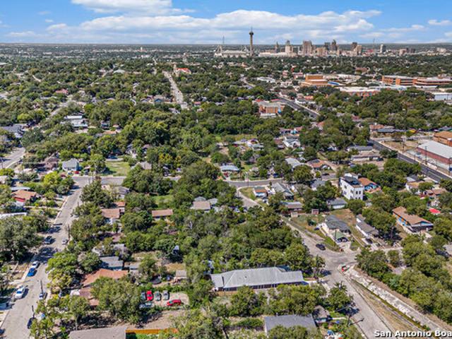 1822 Aransas